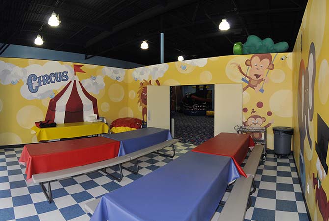 Birthday Party | Indoor Inflatable | Jumping Party | Bounce Play | Jump ...